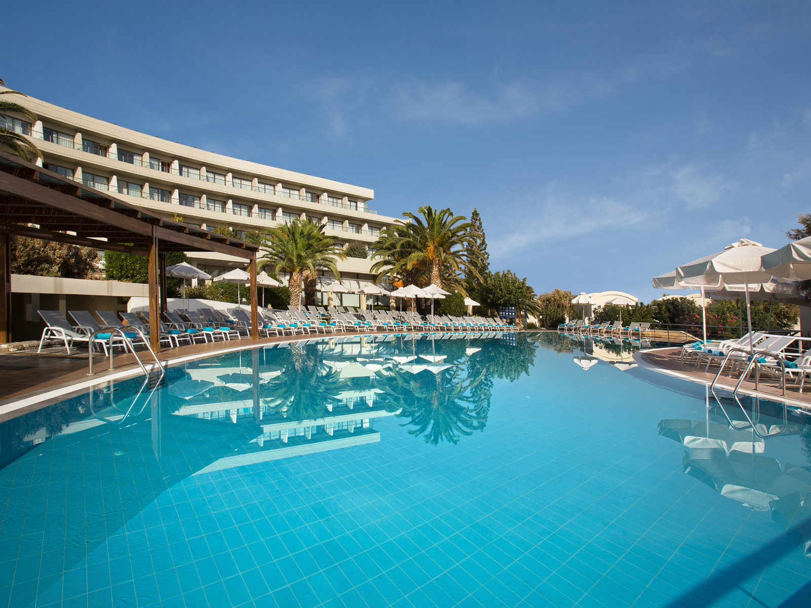 Agapi Beach Resort - Holidaylifestyle